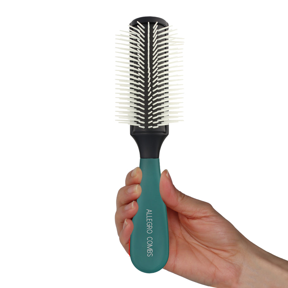 Do you use a detangling spray? – Allegro Beauty Store